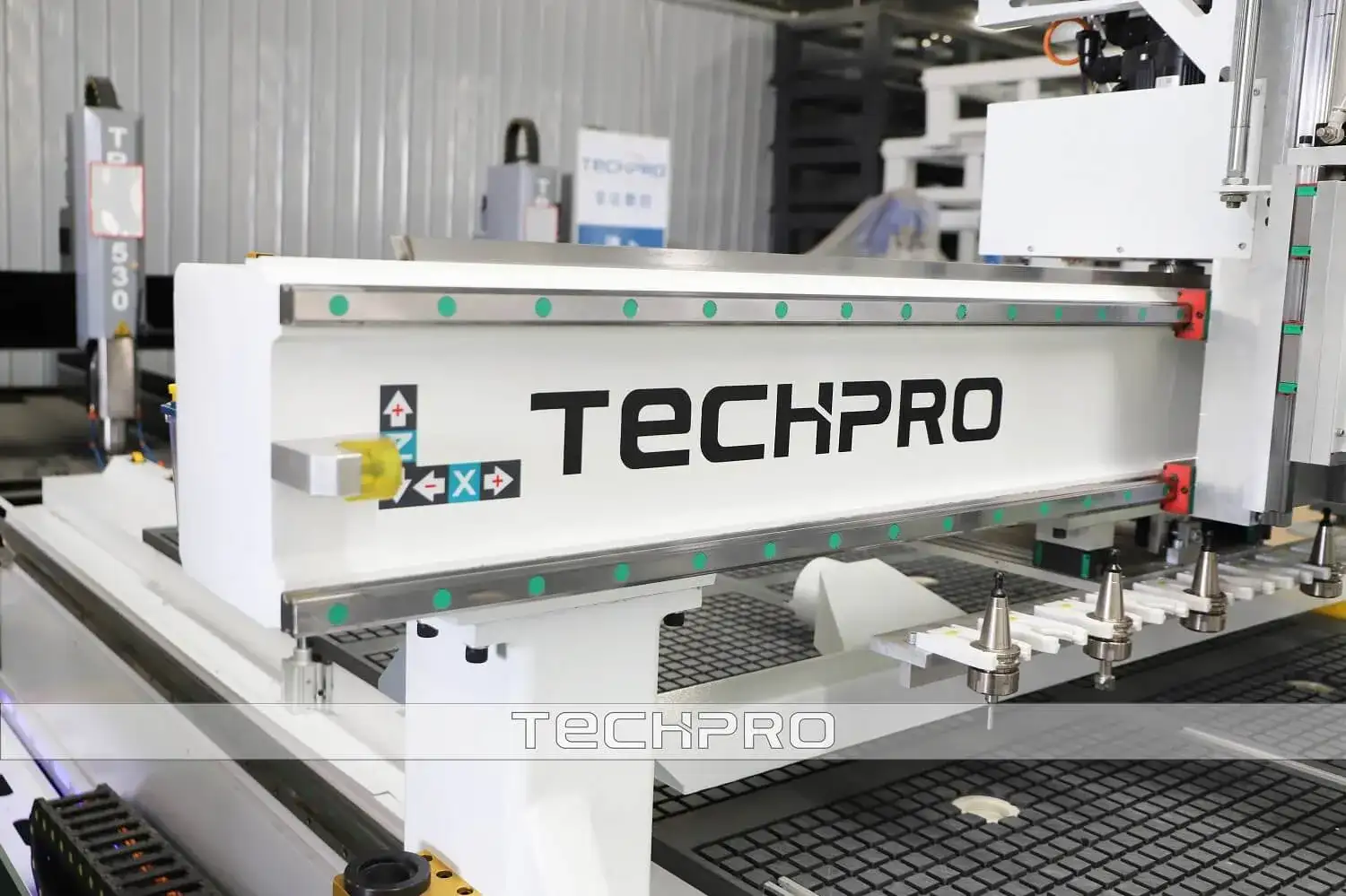 2025 經濟實惠的 ATC CNC 木工鋸切割機出售 - TECHPRO®